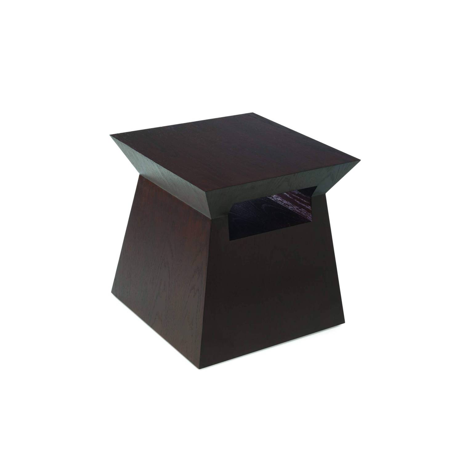 Greco Chow Table | Kreiss