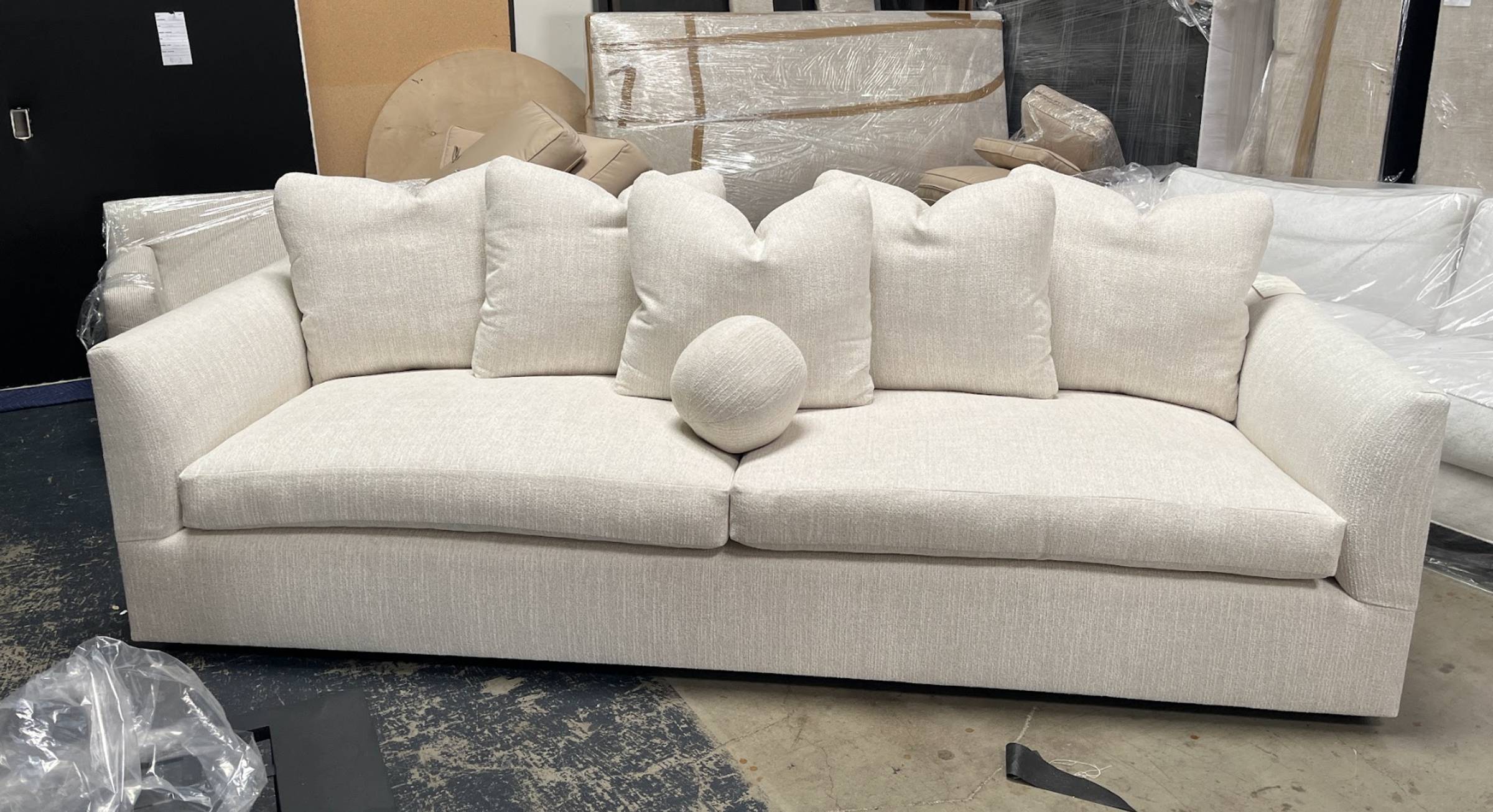 Kreiss Luxury Home Furniture and Interior Design
